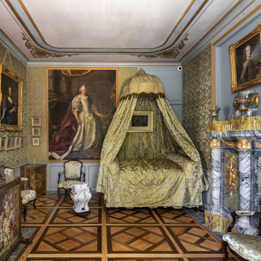 Welcome to castle of Voltaire in Ferney